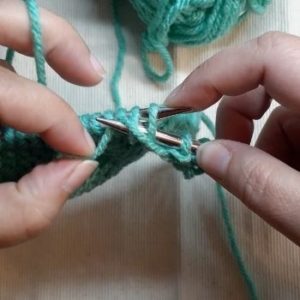 How to Decrease in Knitting (6 Basic Techniques for Every Knitter ...